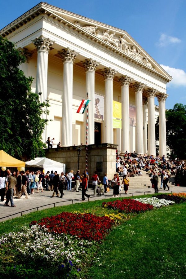 Budapest Spring Festival 2019 - Tips, International Stars, Accommodation