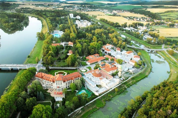 Piestany Spa Slovakia: attractions, programmes, hotels